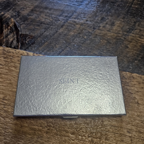 seint | Makeup | Seint Quad Makeup Compact Palette In Silver | Poshmark